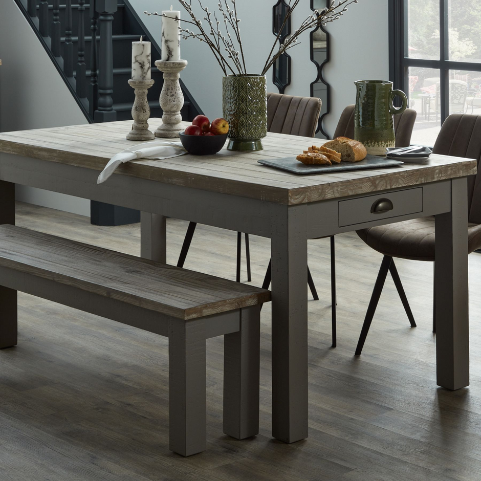 Dining Tables – Couchz